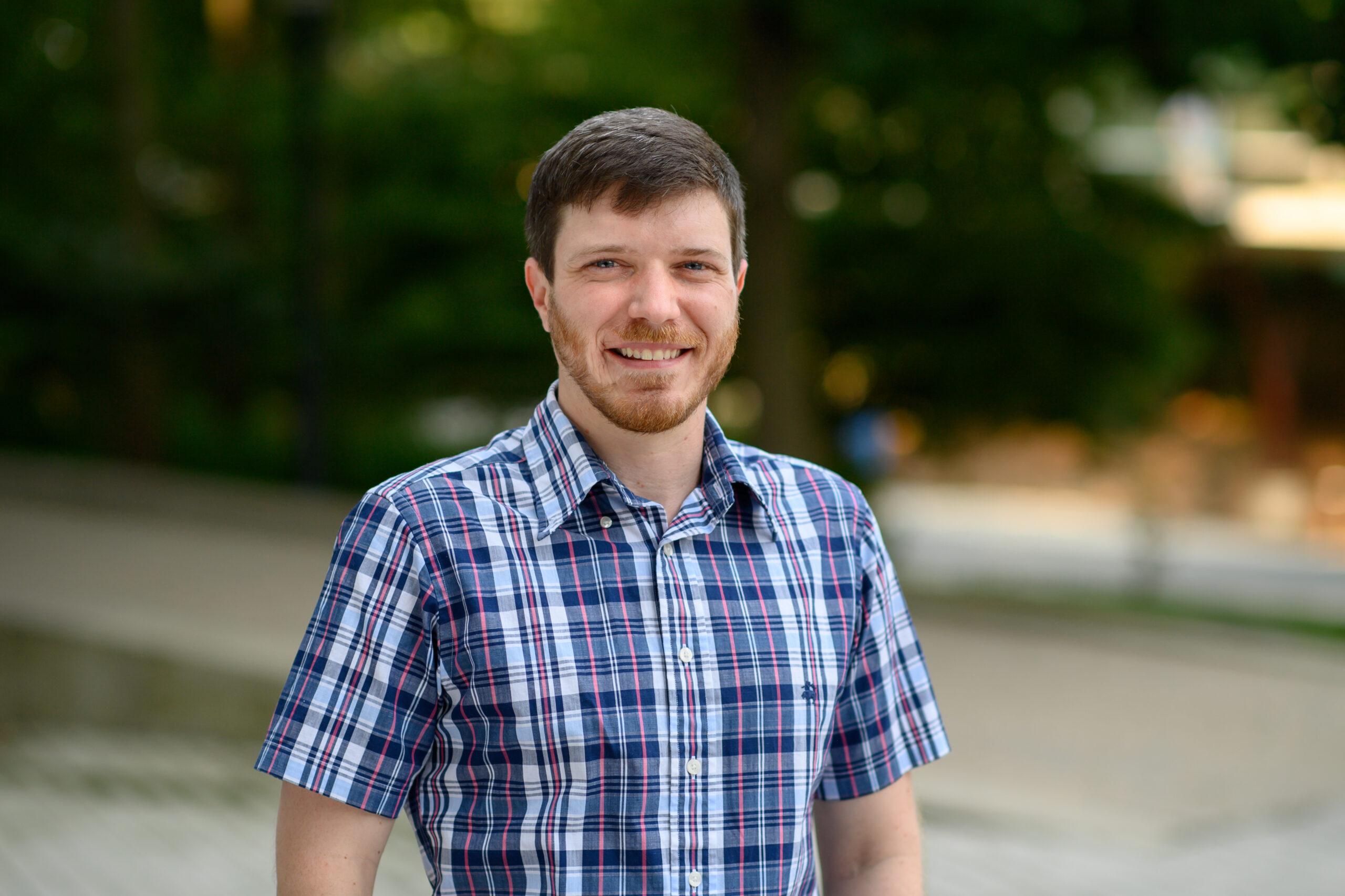 Dr. Grant Edwards - Macmillan Group