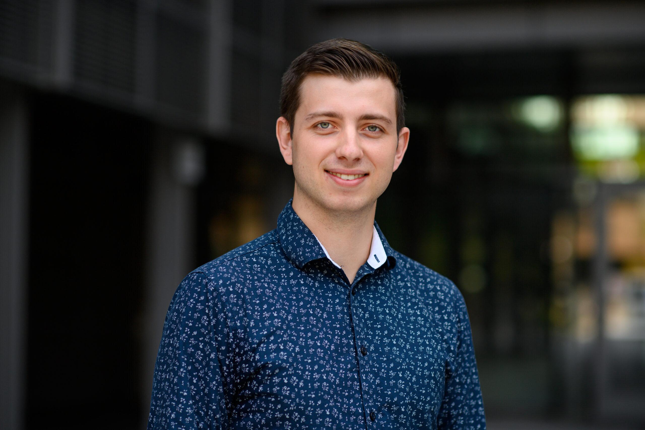 Dr. Sean Huth - Macmillan Group